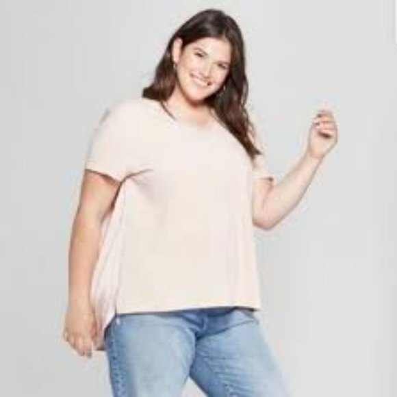 Ava & Viv | Tops | Nwt Ava Viv Blush Pink Satin Vneck Short Sleeve ...